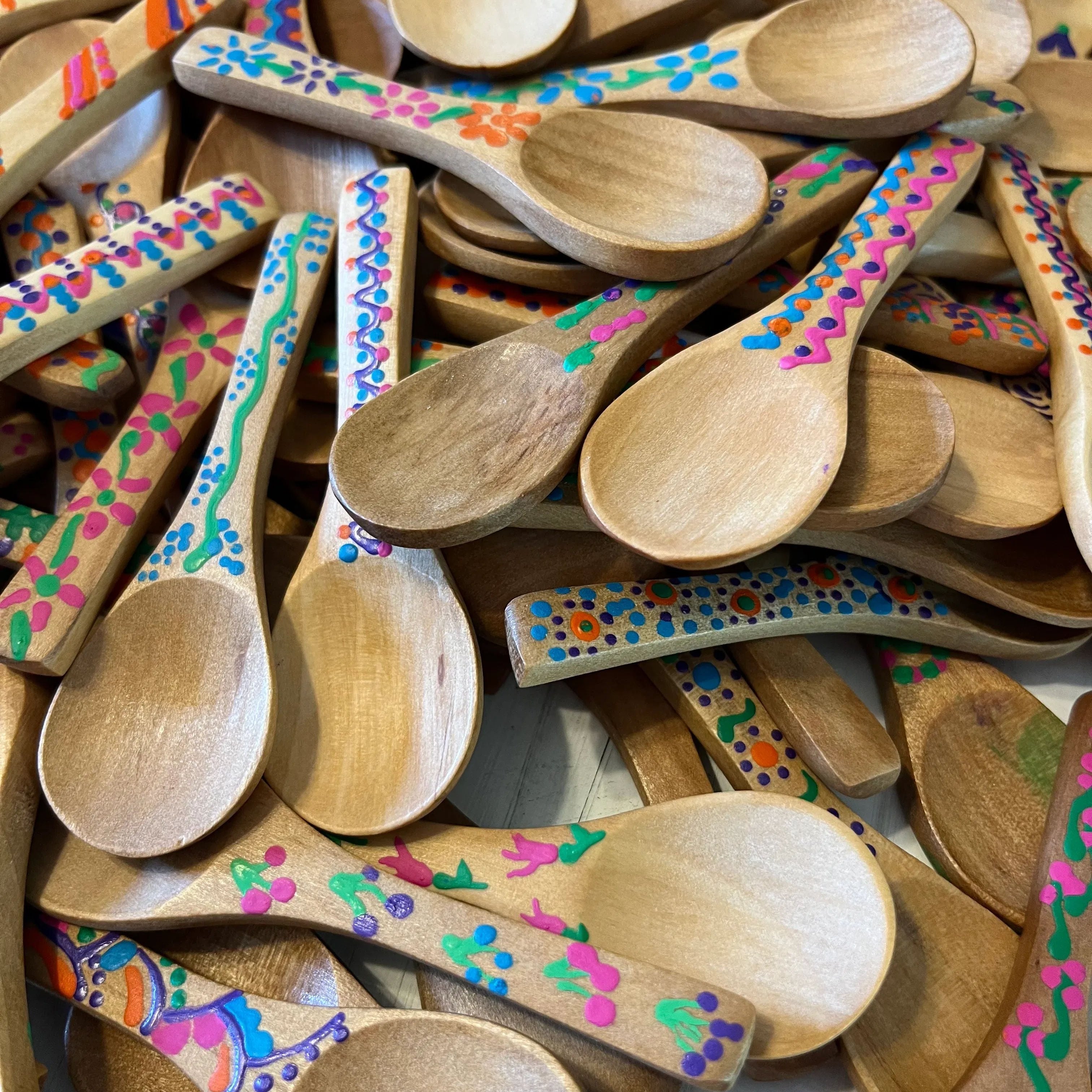 Artsy Sharing Spoons – Modern Desi